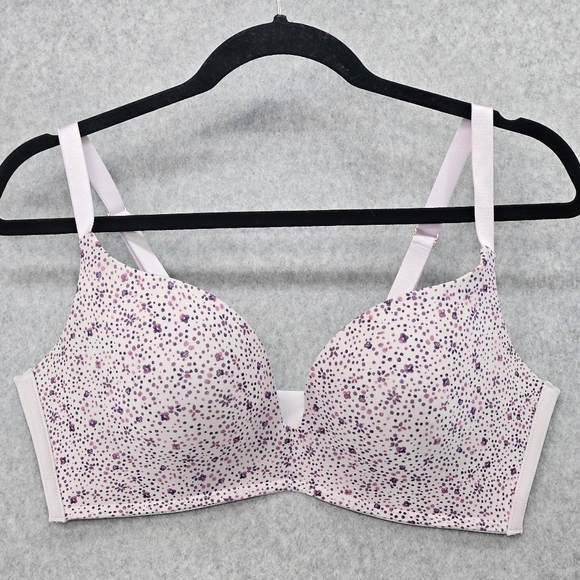 Maidenform | Intimates & Sleepwear | Maidenform Pushup Bra Wireless ...